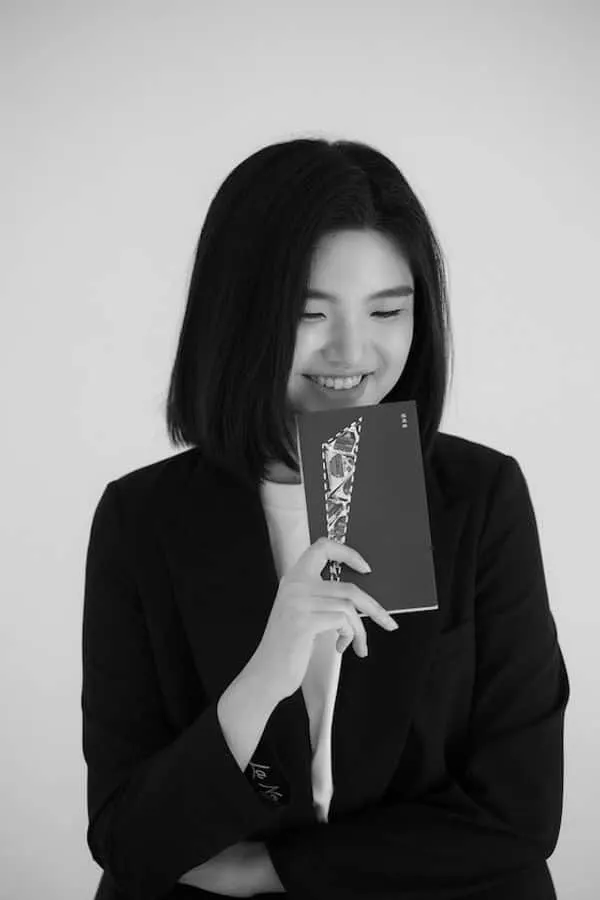 Safehouse | Profile of Author Lee Ah-ram